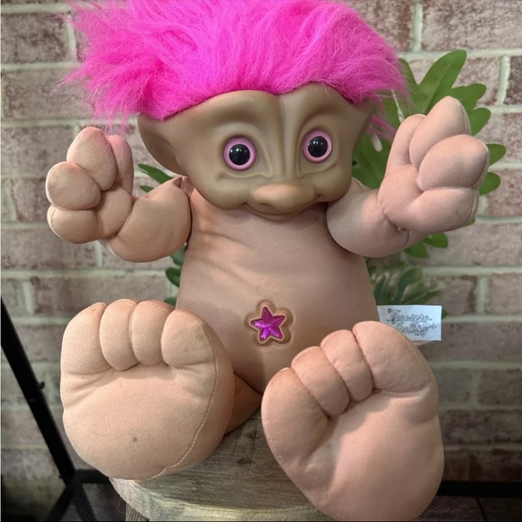 Toys | Vintage Treasure Troll Plush Doll Pink Hair Pink Eyes Diamond ...